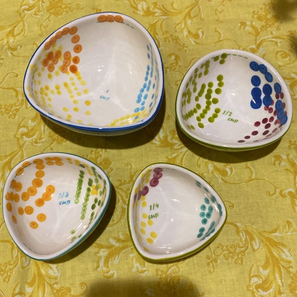 Anthropologie | Kitchen | Anthropologie Ceramic Measuring Cups Colors ...